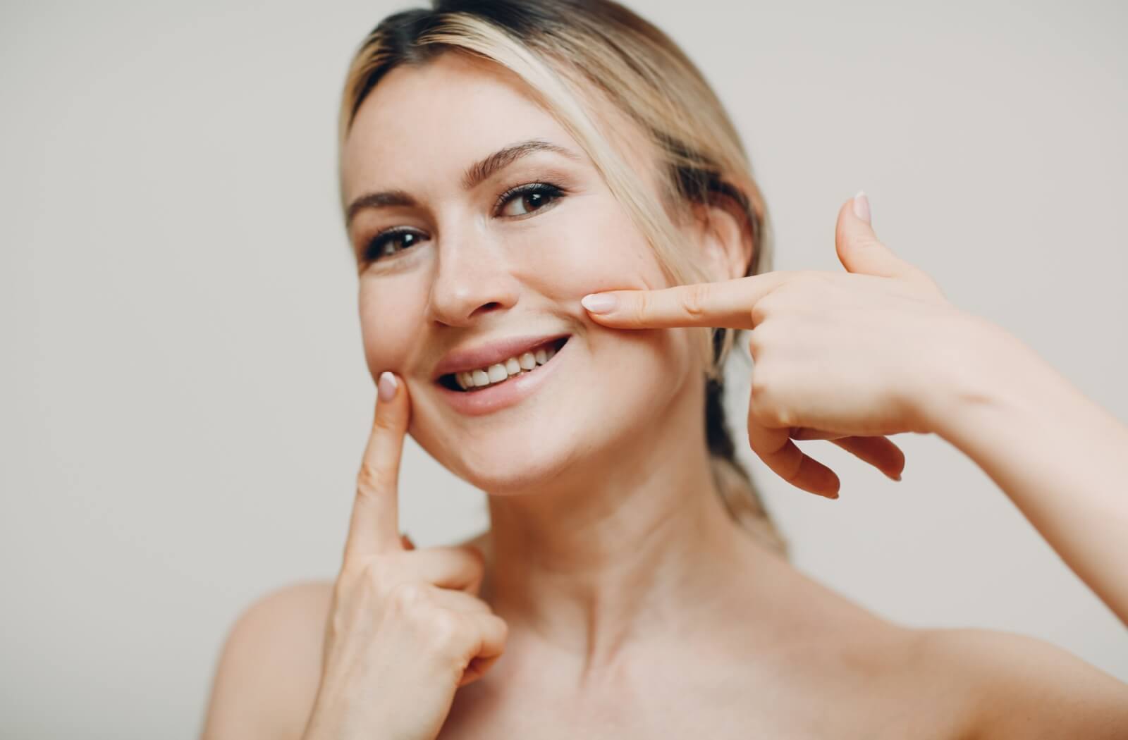 10 Ways to Diminish Laugh Lines | The Ivory Dental Co.